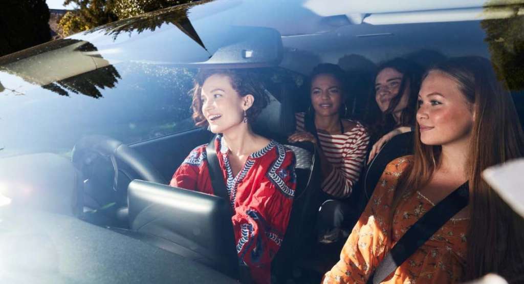 A guide to overtaking safely on the road